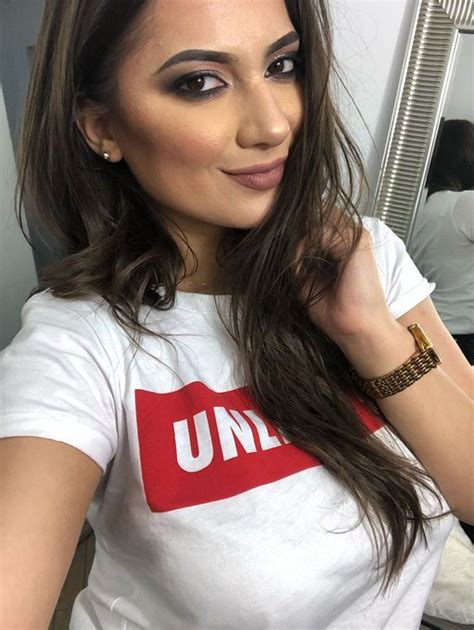 Tw Pornstars Evabluez 💙 The Most Retweeted Pictures And Videos For