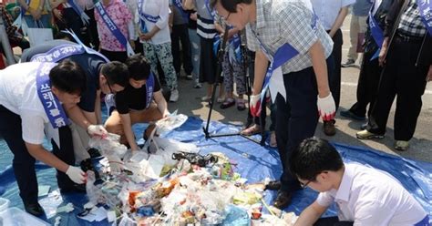 쓰레기 분리수거를 잘합시다