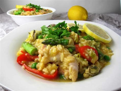 Easy Weeknight Seafood And Vegetable Paella Babaganosh