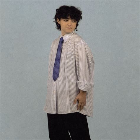 Singer Songwriter Claud On Supermodels And Being In Their 20s