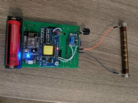 DIY Geiger Counter With An ESP And A Touchscreen Electronics Lab