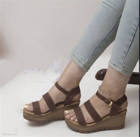 ۲۵ نمونه از جدید ترین صندل های جذاب دخترانه