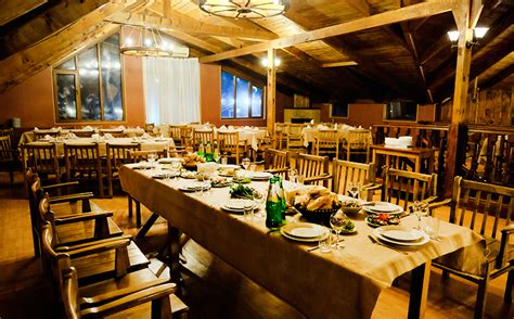 რესტორანი `იმერული ოდა` გთავაზობთ უგემრიელეს მენიუს 10 პერსონაზე ცოცხალი მუსიკა