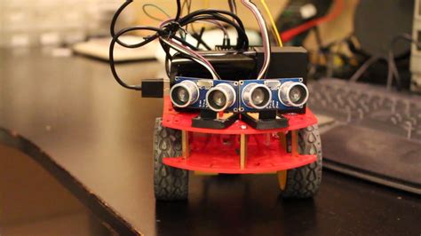 testing a ping sensor robot with arduino