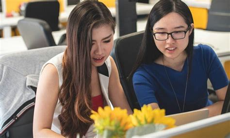 Oracle Ya Tiene Su Asistente Para Facilitar La Escritura De Código