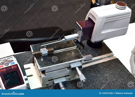 Surface Roughness And Contour Measuring Process Royalty Free Stock Image