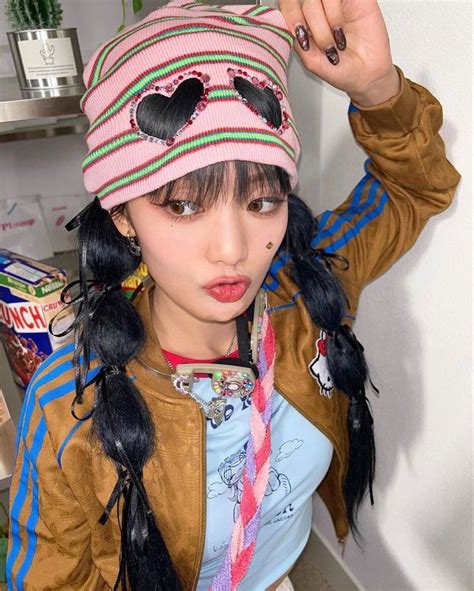 Pin Di Sakura Su G I Dle Favori