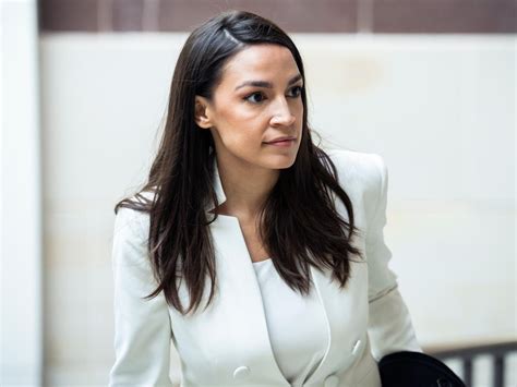 Aoc Called Out A Far Right Troll Who Made Lewd Comments About Her Body On The Capitol Steps I