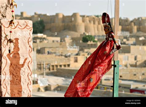 Puppet Show Strings Hi Res Stock Photography And Images Alamy