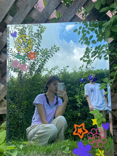 เอากระจกไปวางในสวนแล้วถ่ายรูปเลยยย🌵🌟🌼🫶🏼 แกลเลอรีที่โพสต์โดย เมษาคับ Lemon8