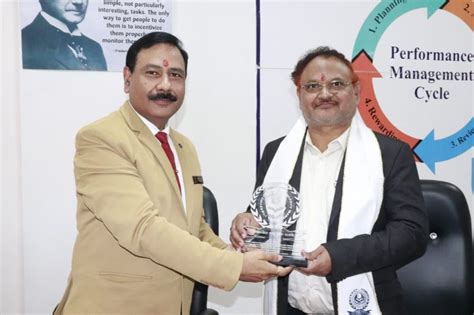 Ravindra Pandey On Linkedin Management University Guestspeaker Institute