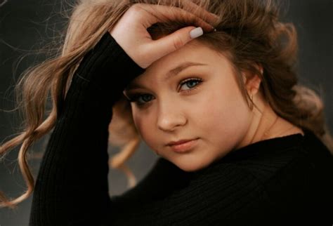 „კი დედა მალე გადავალ ან არა “ ზოგჯერ უნდა მოითმინო რომ მერე თავისუფალი იყო