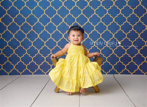 Blue Lori R2backdrops