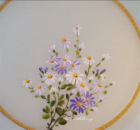 Dc에 있는 Kalina님의 핀 손 자수 꽃 꽃그림 수공예