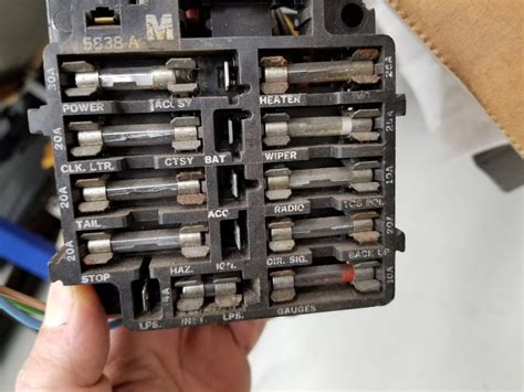 70 Fuse Block Keyed Connectors Team Chevelle 70 Fuse Block Keyed Connectors Team Chevelle