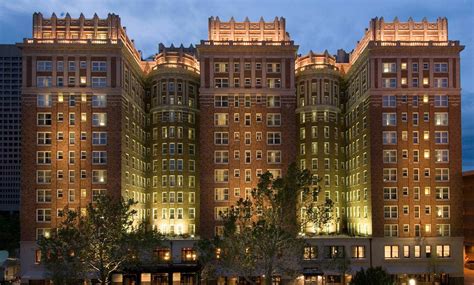 Downtown Okc Hotels Luxury Hotel The Skirvin Hilton