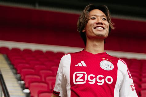 Meet Ajaxs First Japanese Player Ko Itakura