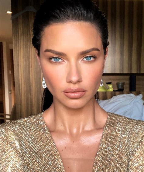 Adriana Lima Sexy The Fappening Leaked Photos