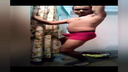 Jesus En Boxer Bailando Sensual