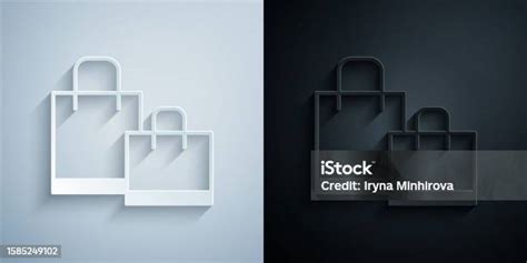 회색과 검은색 배경에 격리된 종이 잘라낸 종이 쇼핑백 아이콘 패키지 기호입니다 종이 아트 스타일 벡터 3차원 형태에 대한 스톡 벡터 아트 및 기타 이미지 Istock