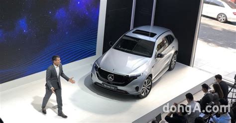 벤츠가 제시하는 서울의 미래벤츠코리아 전기차 전시관 Eq퓨처 개관 벤츠가 제시하는 서울의 미래벤츠코리아 전기차 전시관 Eq퓨처 개관