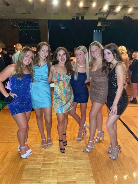 Pin By Jorge Dias On Girls 3 Cute Homecoming Dresses Pretty Prom