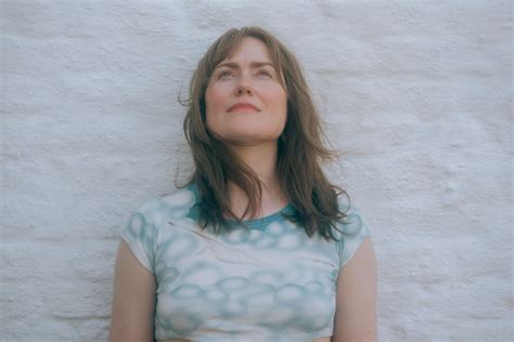 Signe Marie Rustad Synger Om Tro Håp Og Kjærlighet Gubberock