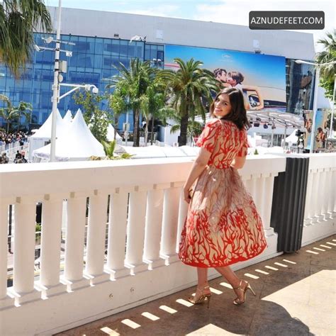 Silvia Busuioc Feet Aznudefeet