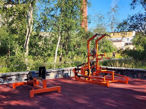 Спортивная площадка в городском парке обновилась Lifestyle Селдон