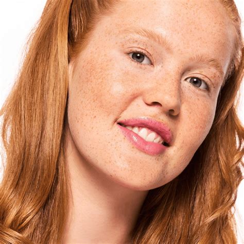 Buy Essence Flawless Skin Trio Loose Setting Powder Online