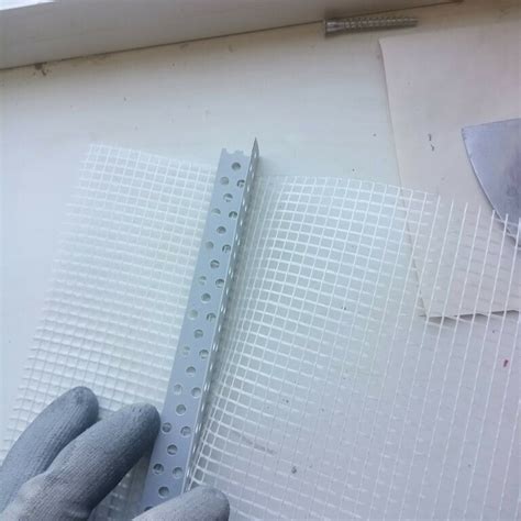 Профиль углозащитный с сеткой из стекловолокна 100х150 мм 3 м ...