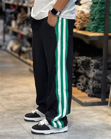 اسلش بگ بغل نوار سبز پوشاک های تن