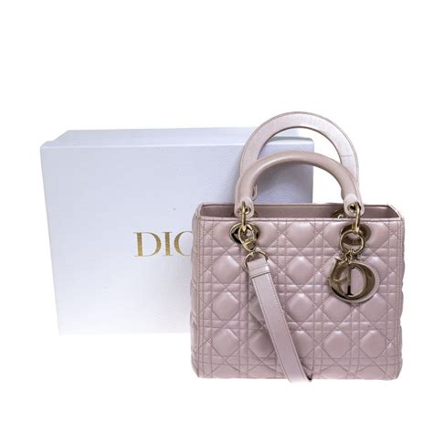 Bolsa Christian Dior Lady Dior Média Rosa Perolado Brechó De Luxo Prettynew