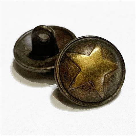 M 1788 Brushed Antique Brass 5 Point Star Metal Button 5 8