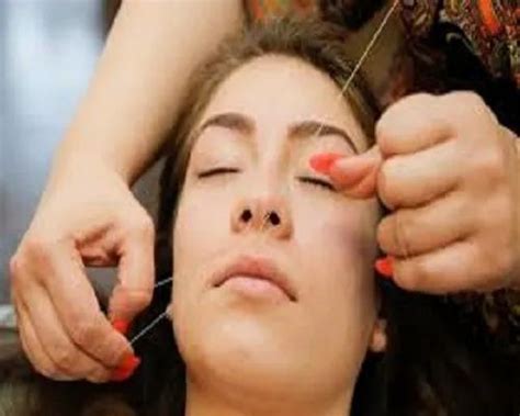 Upper Lips Threading At Best Price In Noida Id 20724027748