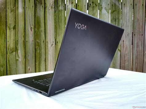 Lenovo Yoga 720-15IKB (7700HQ, FHD, GTX 1050) Laptop Review ...