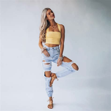 Дамски скъсани дънки с прави крачоли миди талия дънкови панталони с изрязани дупки широки