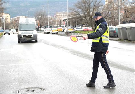 Поради протест утре ќе бидат затворени улиците во центарот на Скопје Skopjeinfo Mk