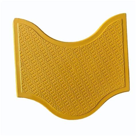 Yellow Paver Block Material Concrete Thickness 25 Mm At ₹ 40piece