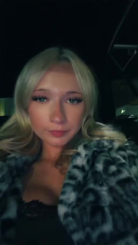Roxy Roxyrainns Videos With Original Sound Roxy Tiktok