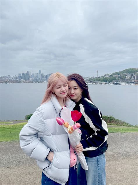 230609 Nmixx Twitter Update Lily And Haewon Kpopping