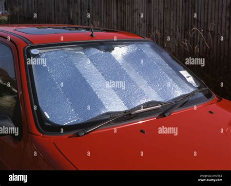Car sun screen hi-res stock photography and images - Alamy
