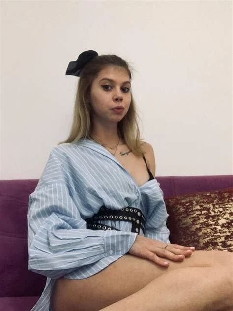 Sierra Halle S Live Sex Show Free Chat Profile Photos Visit Sierra Halle Official Page Now