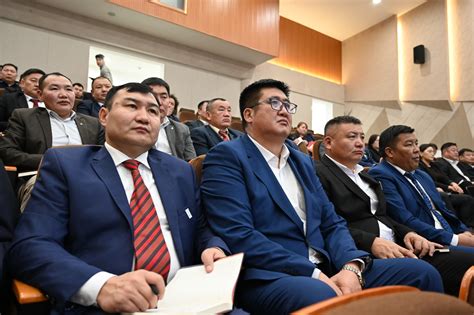 БИЕИЙН ТАМИР СПОРТЫН САЛБАРЫН УДИРДАХ АЖИЛТНЫ ЗӨВЛӨГӨӨН БОЛЛОО