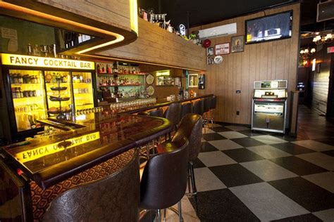 How To Build A Great Modern Dive Bar
