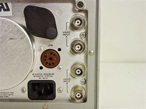 Tektronix Waveform Monitor 528a