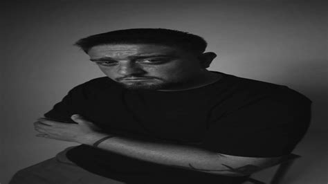 Sarra 2 · Artist Profile