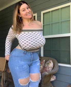 Photo Of Scammer Belinda Hudson Fashion Curvy Girl Fashion Curvy Fashionista