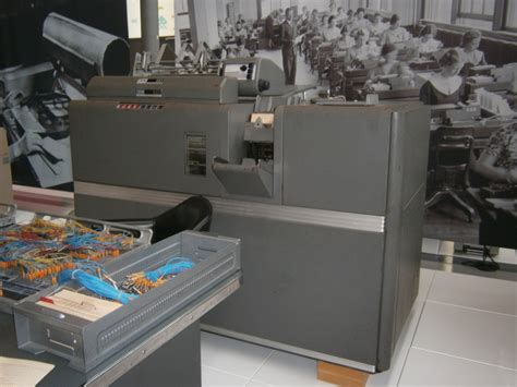 Rails Sense Fronteres IBM UR Registre Unitari