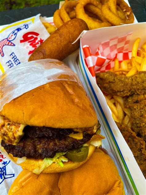 Griffs Hamburgers In Irving Tx Location And Menu